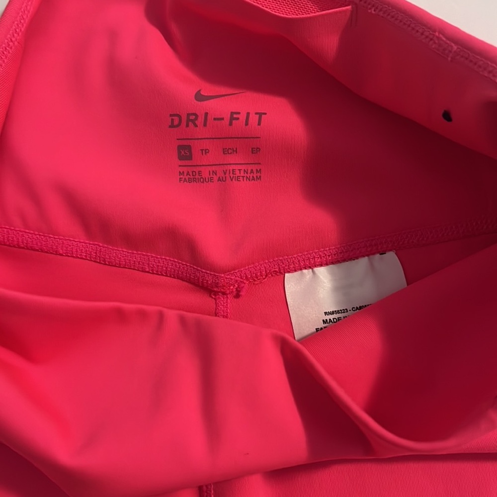 Nike Dri-Fit Pink Leggings - Gem